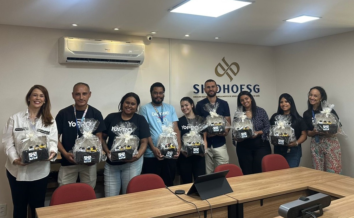 Sindhoesg sedia reunião “RH em Campo” da Danone - SINDHOESG